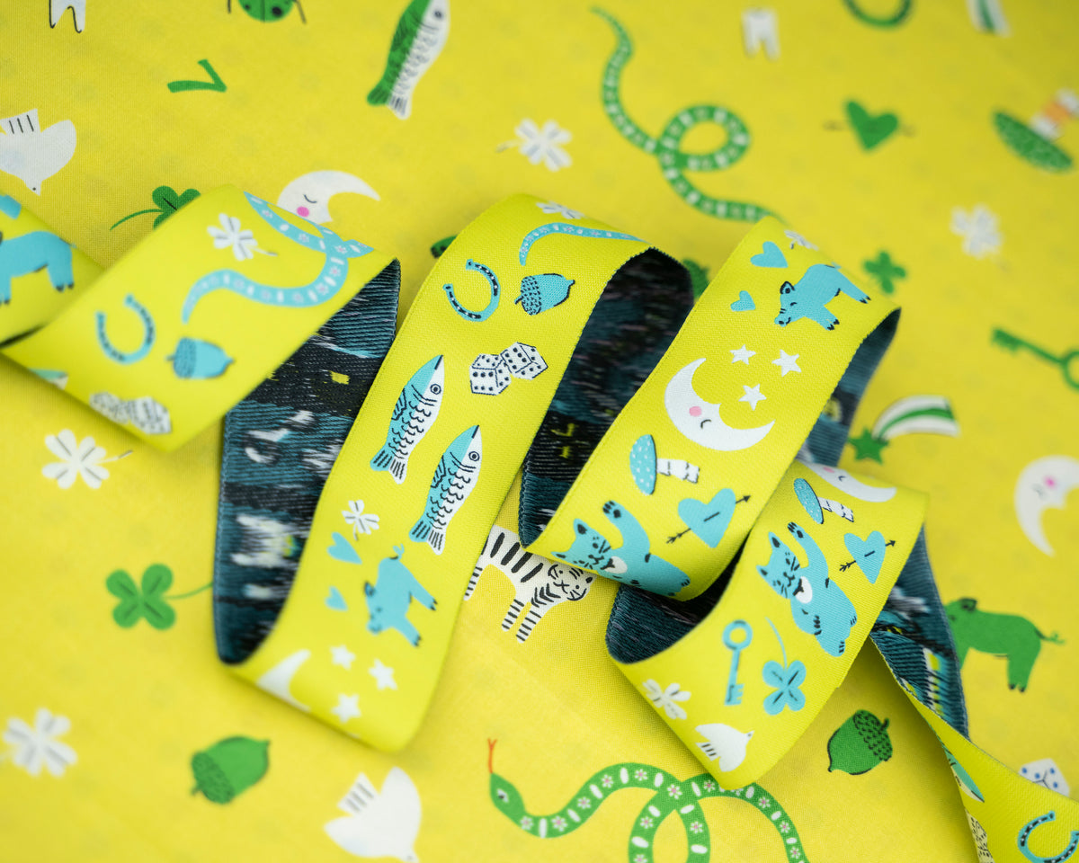 Designer embroidered and jacquard ribbons - Renaissance Ribbons ...