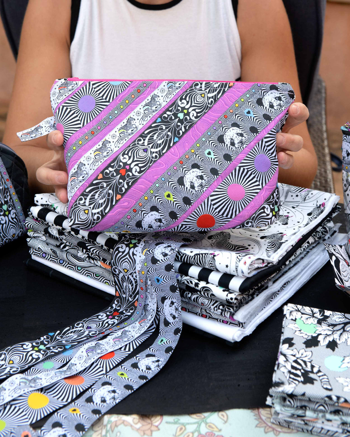 Designer embroidered and jacquard ribbons - Renaissance Ribbons ...